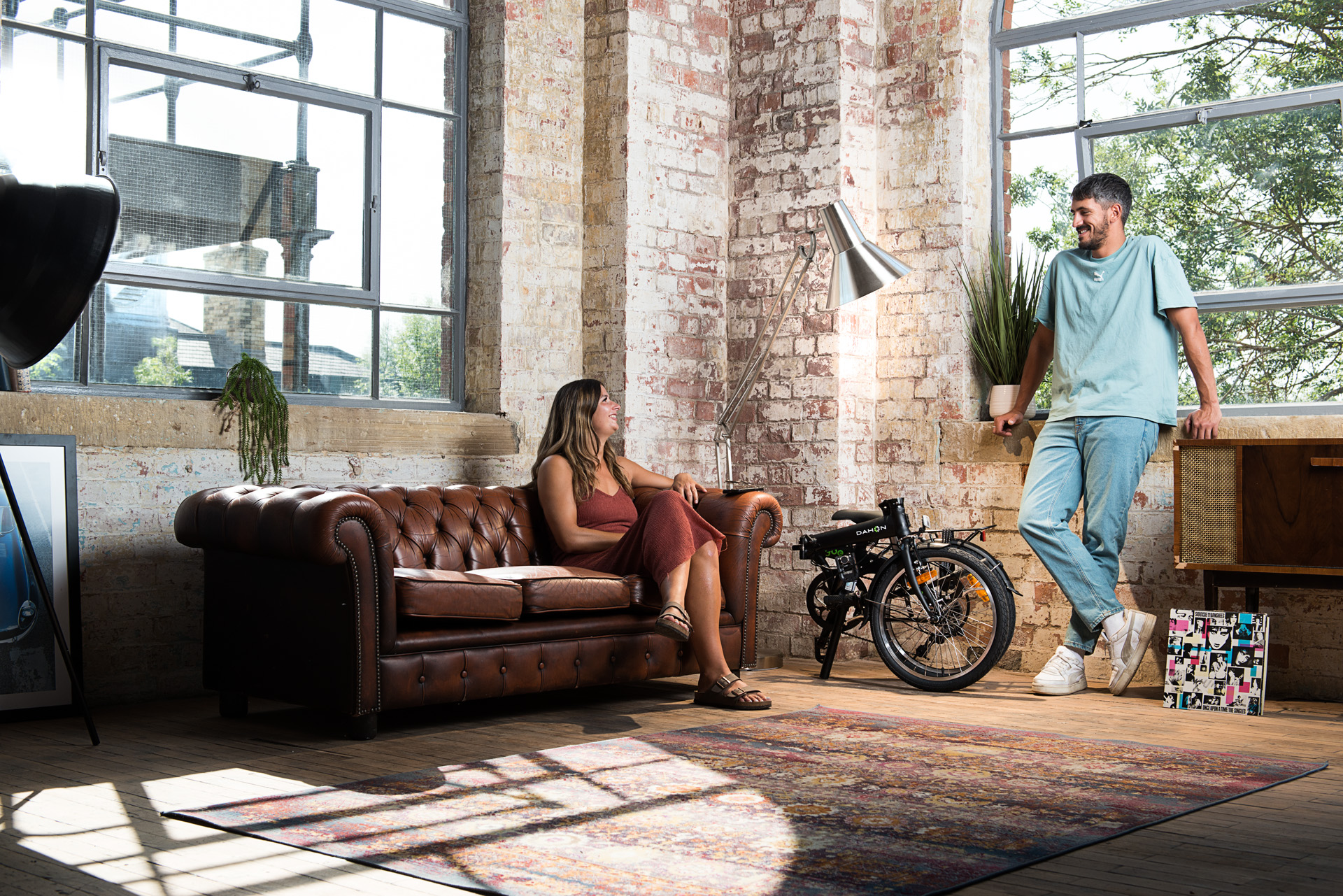 VYBE - Black - Dahon Folding Bikes